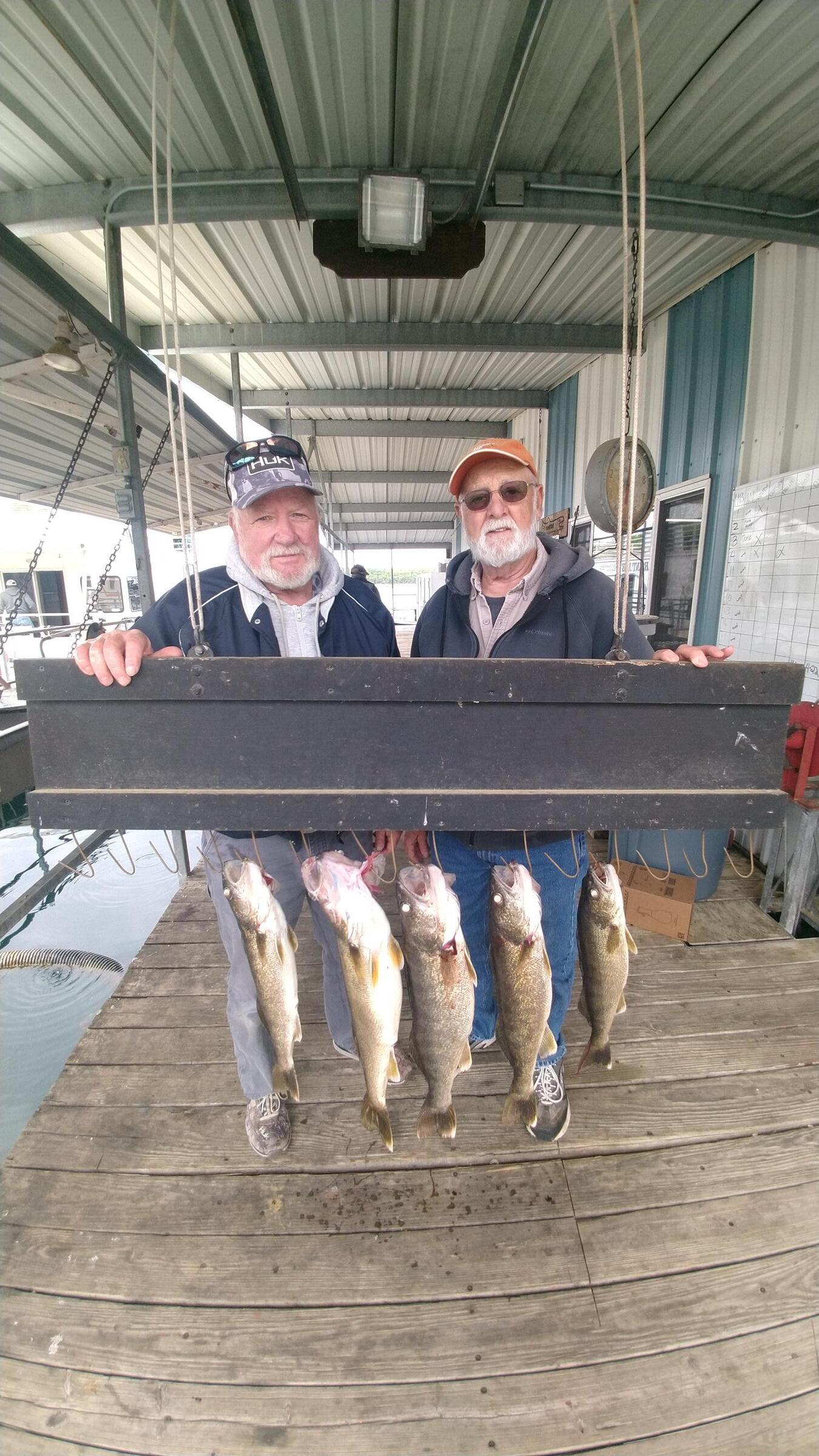 | Twin Lakes Walleye Club