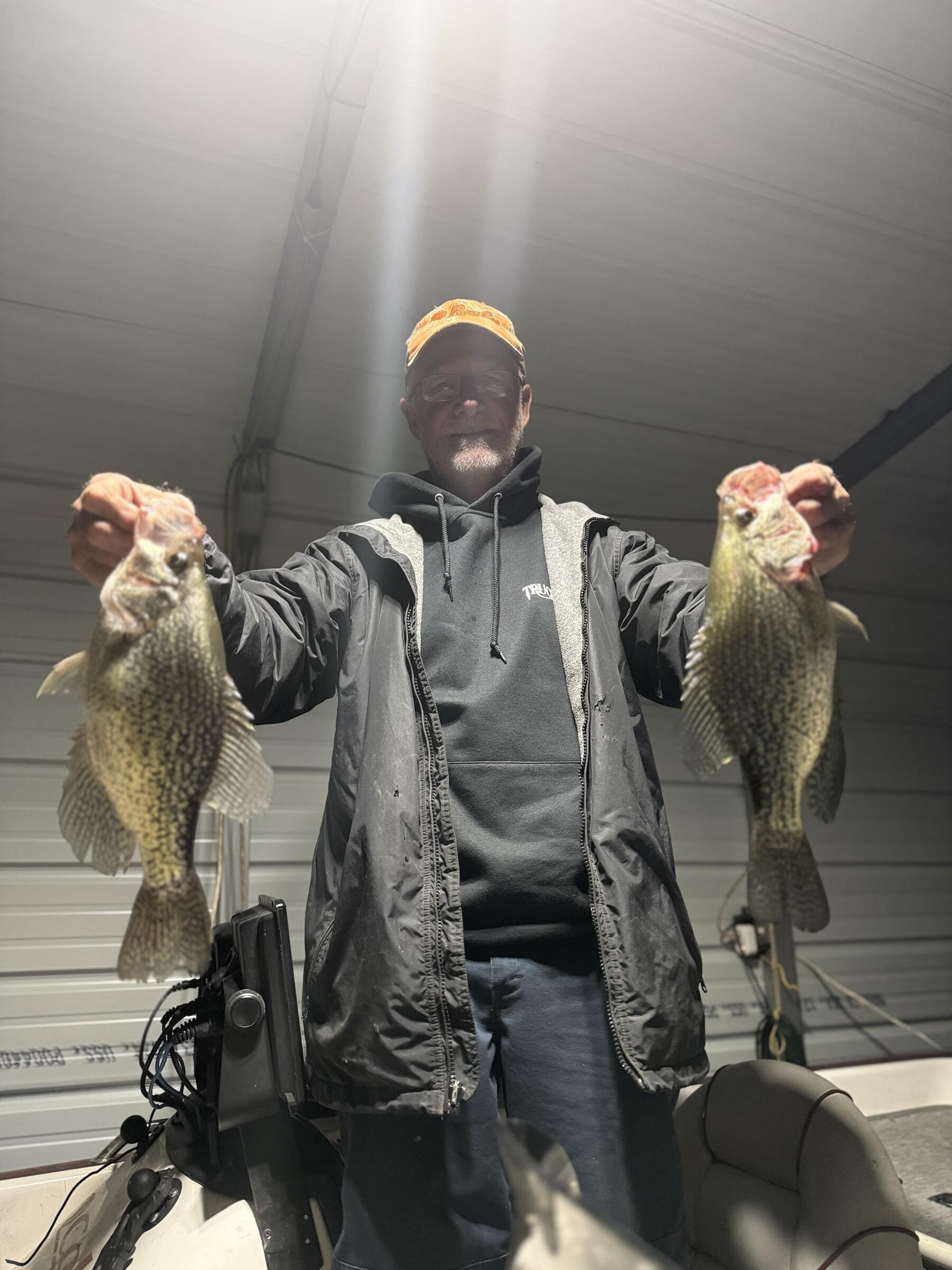 | Twin Lakes Walleye Club